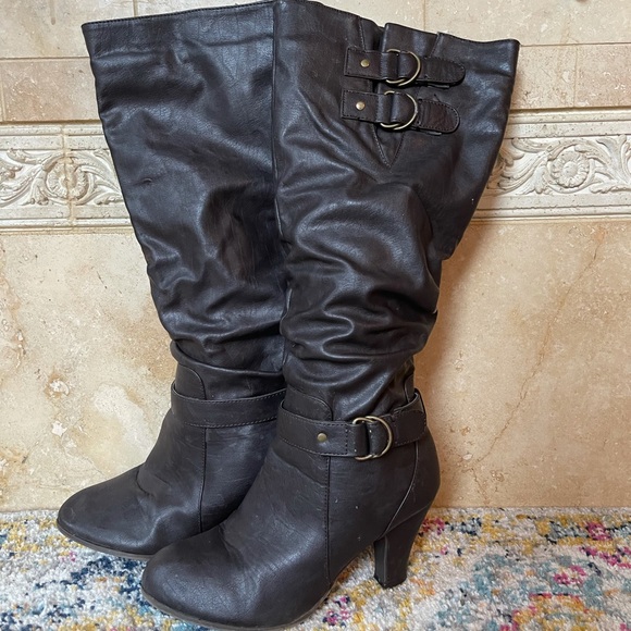 Rampage | Shoes | Rampage Eleanor Heeled Boots Brown Sz 9 | Poshmark
